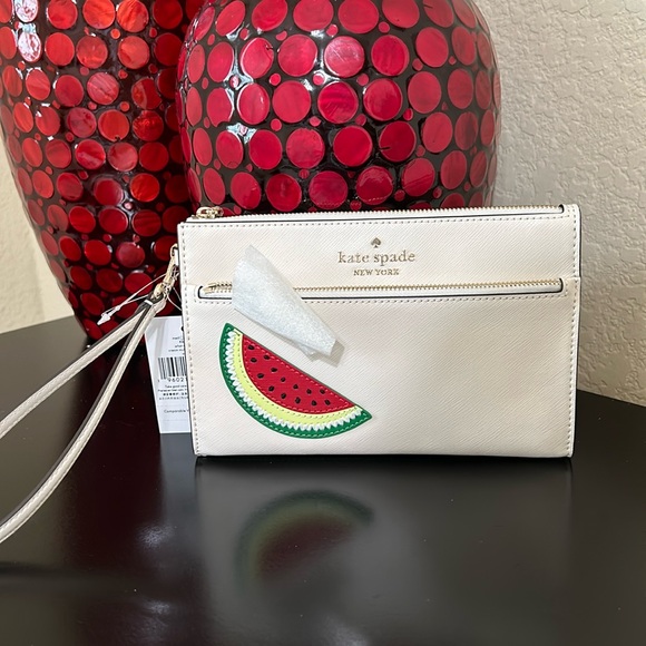 kate spade | Bags | Kate Spade Nwt Watermelon Medium Wristlet | Poshmark